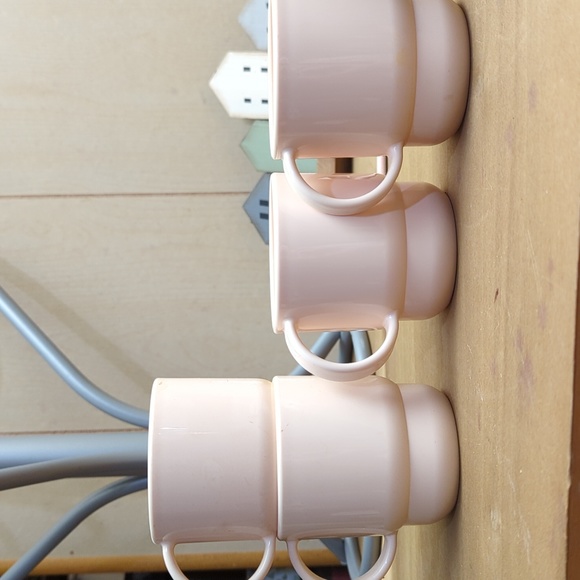 Tupperware | Dining | 4 Stackable Tupperware Mugs | Poshmark